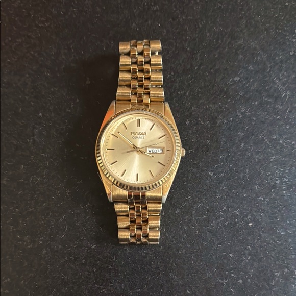 Pulsar | Accessories | Vintage Seiko Pulsar Quartz Gold Tone Stainless ...